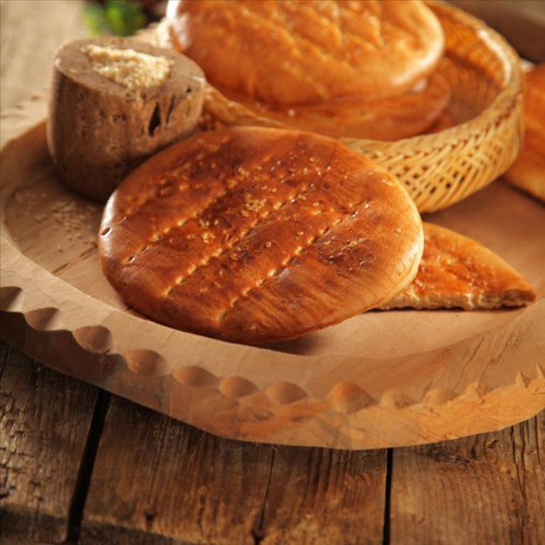 Fatir bread ( Naan Fatir ) | tishineh tourism